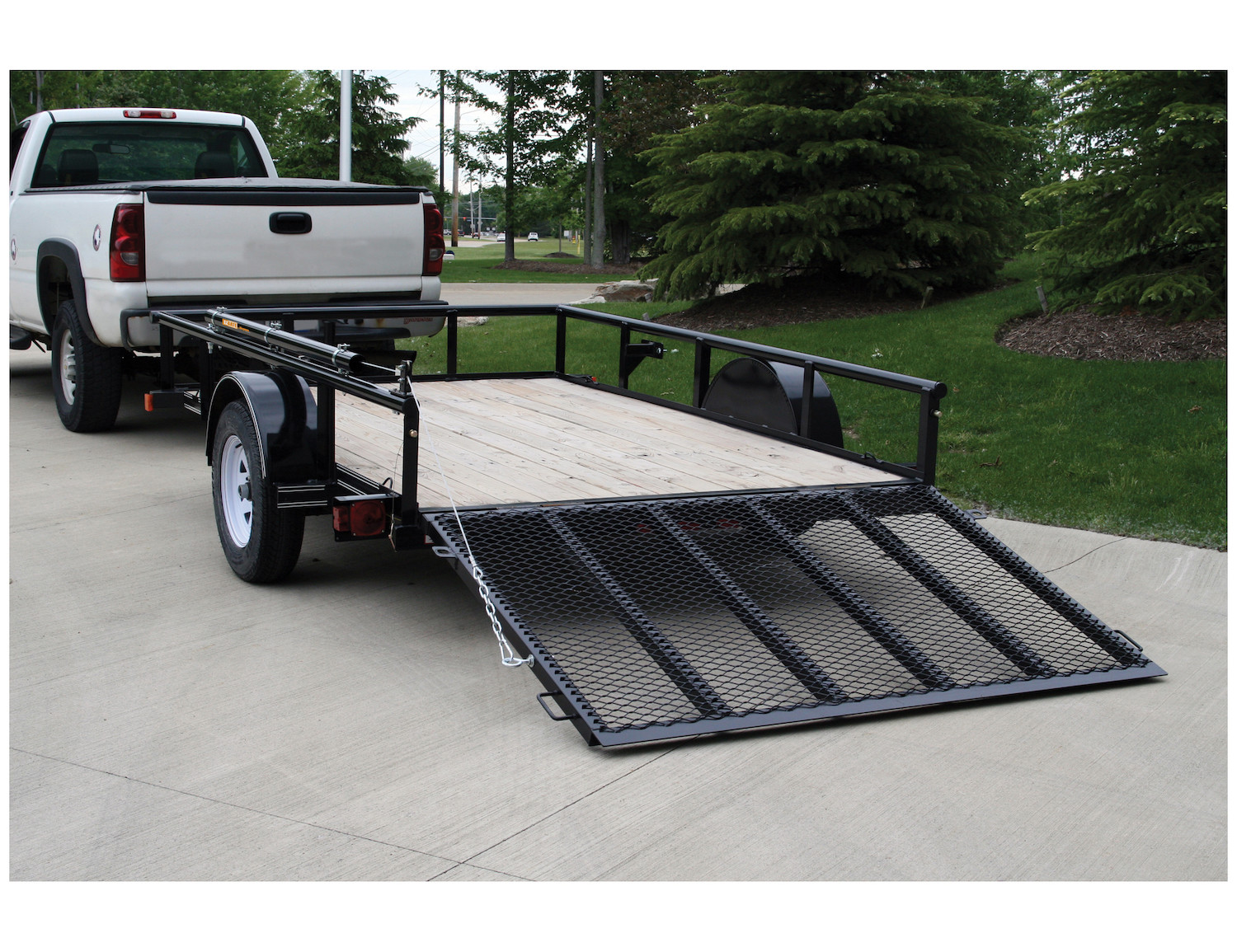 Revolutionize Trailer Loading with Buyers 5201000 EZ Gate!